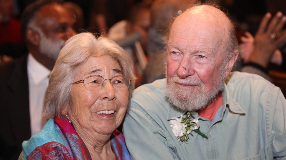Remembering Toshi Seeger, the Maker of Stone Soup | San Diego Troubadour