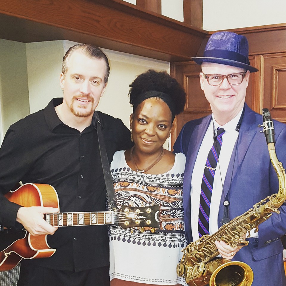 Archie Thompson Writes his own Ticket | San Diego Troubadour