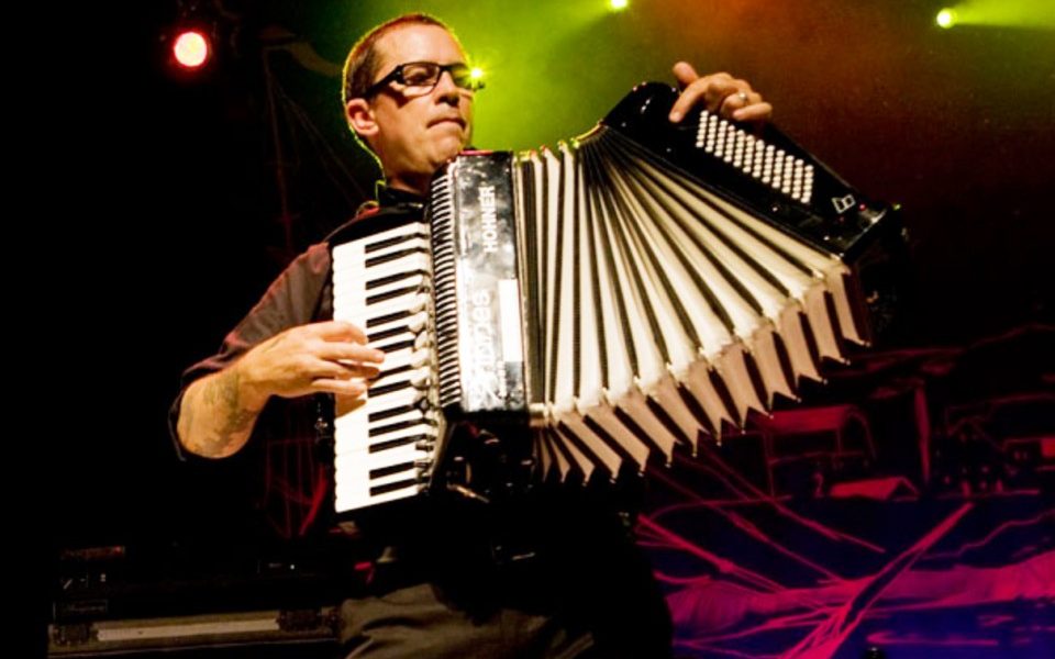 Matt Hensley: San Diegan Finds Career Playing Squeezebox for Flogging ...
